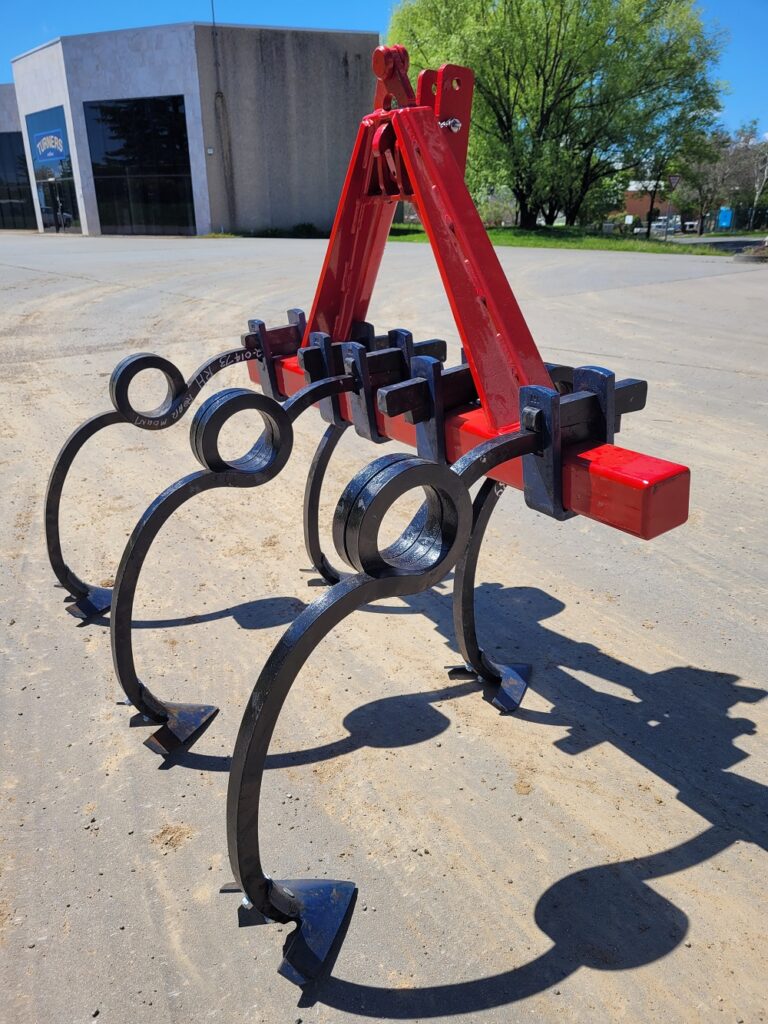 3 Point Linkage Coil Tine Scarifier & Chisel Plow Tool Bar - King Kutter