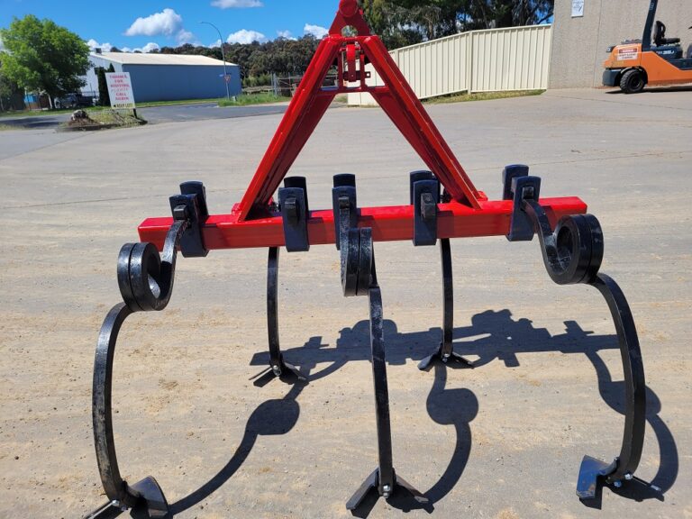 3 Point Linkage Coil Tine Scarifier & Chisel Plow Tool Bar - King Kutter